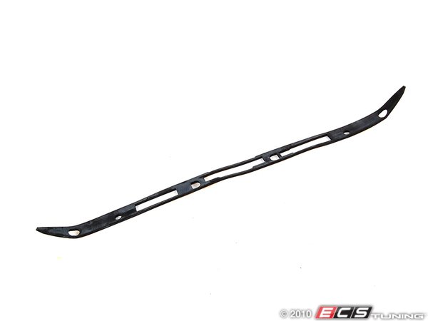 Genuine BMW - 51137004531 - E53 Hatch handle gasket (51-13-7-004-531)