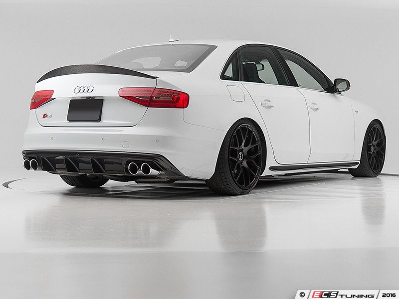ECS - 018359ECS01A - Audi B8.5 S4 / A4 S-Line Carbon Fiber Rear Diffuser