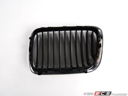 Genuine BMW - 51138195152 - Kidney Grille - Right (51-13-8-195-152)