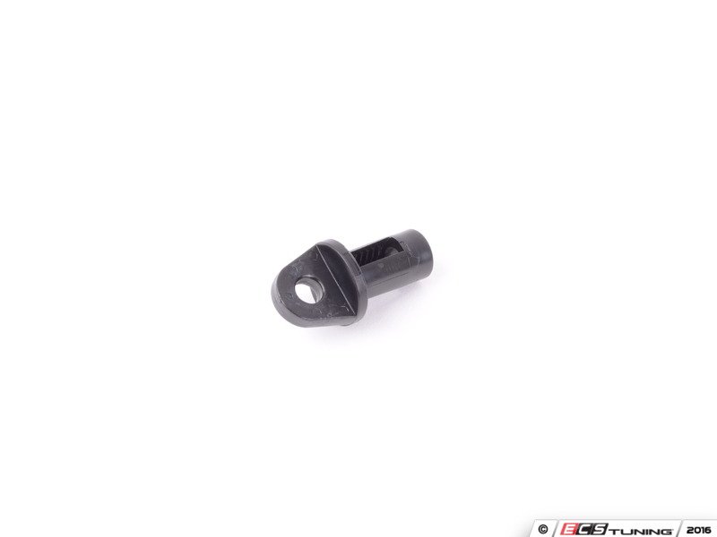 Genuine Volkswagen Audi - 701711367 - RETAINER (701 711 367)