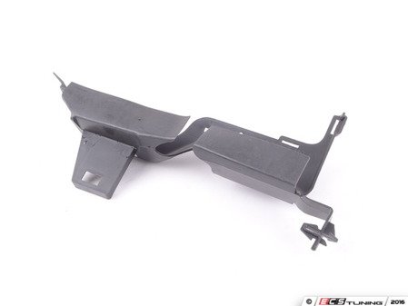 Genuine BMW - 51748057150 - Side Air Duct - Right (51-74-8-057-150)