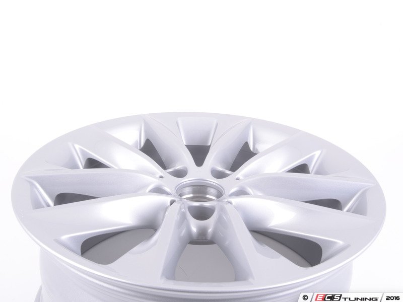 Genuine BMW - 36116787578 - 18" V spoke style 307 - Priced Each (36-11 ...