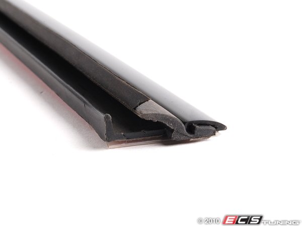 Genuine BMW - 51367891912 - Gloss Shadowline Trim - Right (51-36-7-891-912)