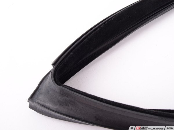 Genuine BMW - 51348159818 - Rear Window Seal - Right (51-34-8-159-818)