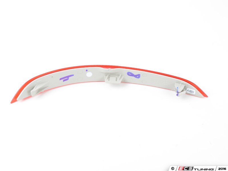 Genuine BMW - 63147290092 - F15 Rear bumper reflector - right (63-14-7 ...