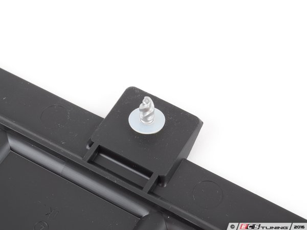 Genuine BMW - 51617199687 - Oil Drain Plug Access Panel (51-61-7-199-687)