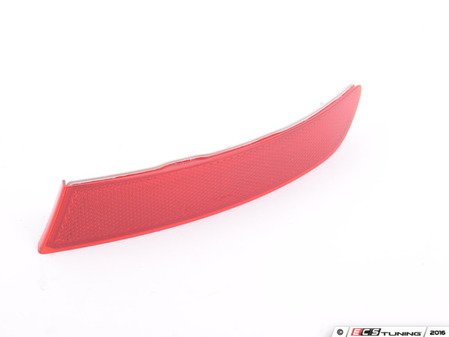 Genuine BMW - 63257352210 - F25 Rear Bumper Reflector - Right (63-25-7 ...
