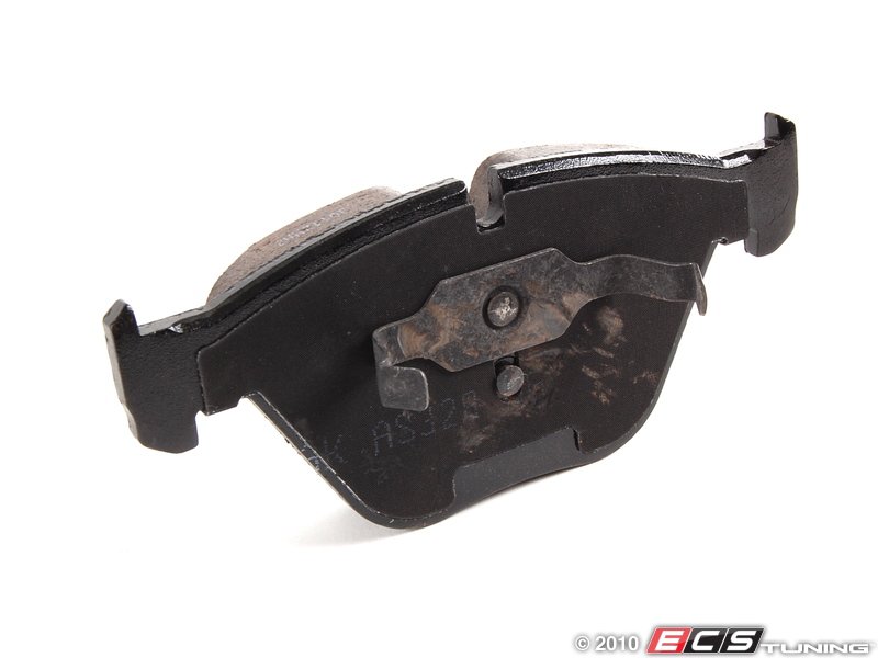 Akebono - EUR918 - Front Euro Ceramic Brake Pad Set