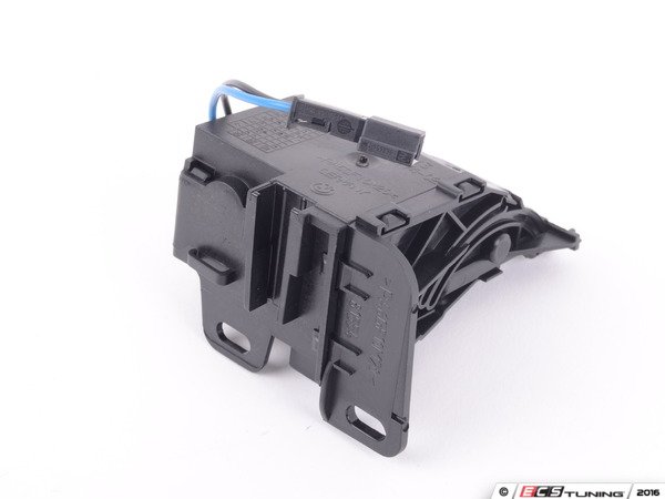 Genuine BMW - 51167150174 - Central Locking System Module (51-16-7-150-174)