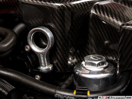 ECS - 015502ECS01 - MK7/8v Gen3 Black Carbon Fiber Engine Cover