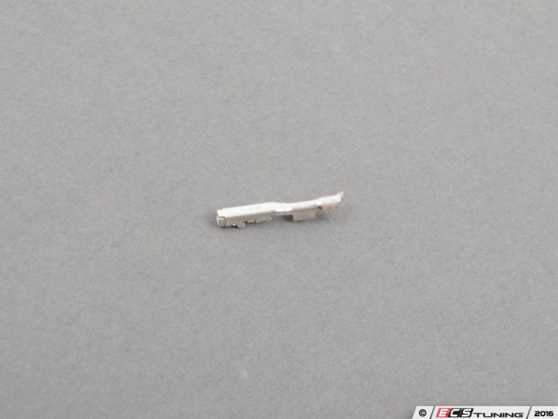 Genuine BMW - 12527581158 - TERMINAL SOCKET MCON (12-52-7-581-158)