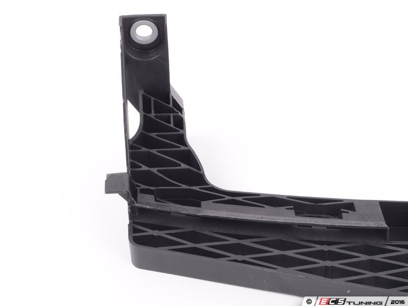 Genuine Volkswagen Audi - 3C8807571 - R-Line Bumper Guide Bracket ...