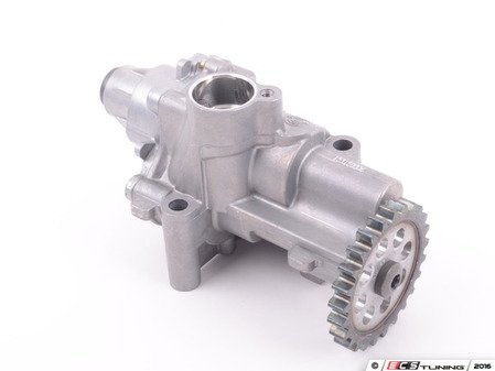 Genuine Volkswagen Audi - 07K115105AC - Oil Pump (07K 115 105 AC)