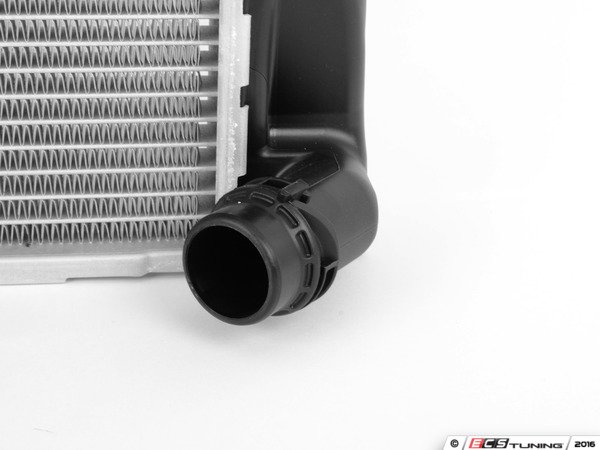 Genuine BMW - 17117553111 - RADIATOR (17-11-7-553-111)