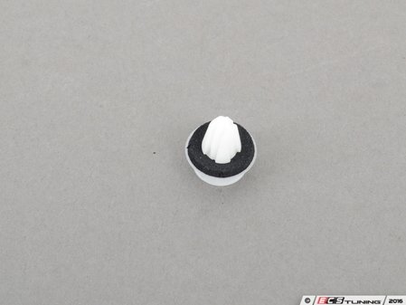 Genuine BMW - 07149204857 - CLIP (07-14-9-204-857)