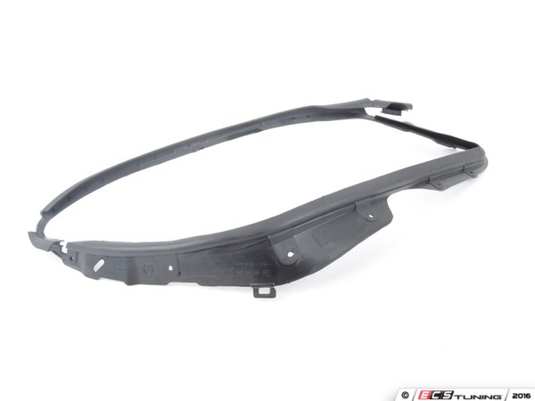 Genuine Mercedes Benz - 2048261091 - Headlight Gasket - Right