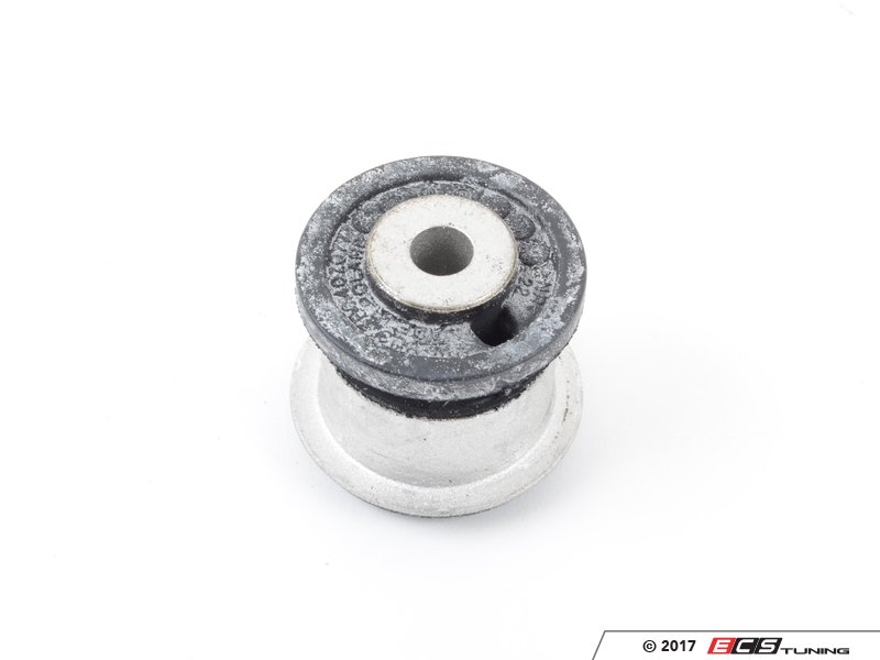 Genuine Volkswagen Audi - 7P0407077 - Front Upper Control Arm Bushing ...