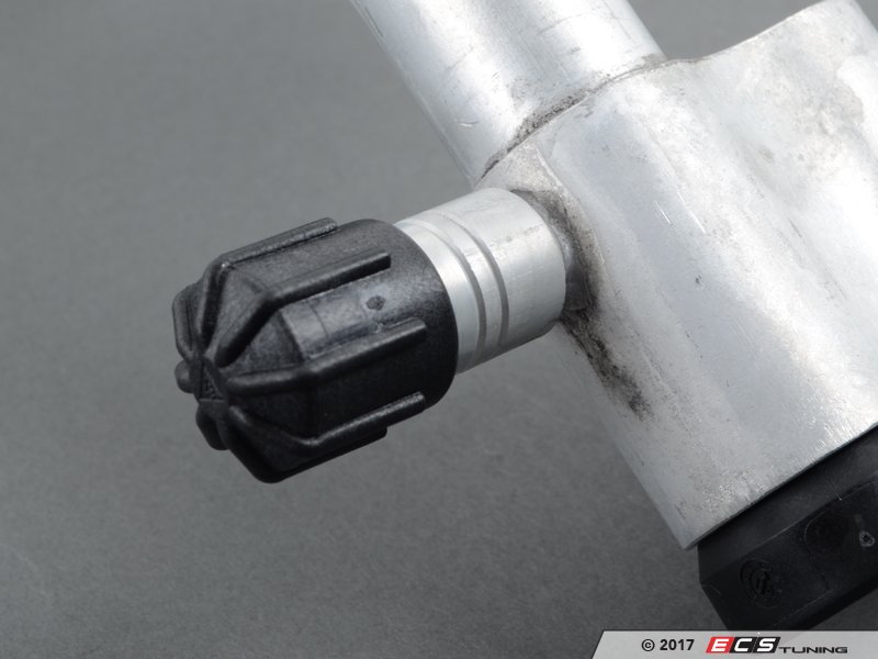 Genuine Volkswagen Audi - 8K1260712K - Evaporator Pipe (8K1 260 712 K)