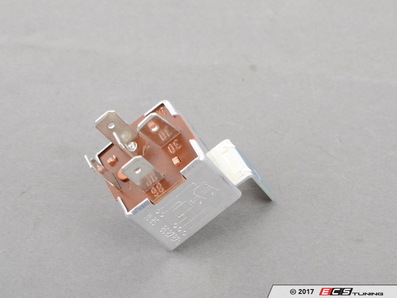 Genuine BMW - 61321358198 - RELAY (61-32-1-358-198)