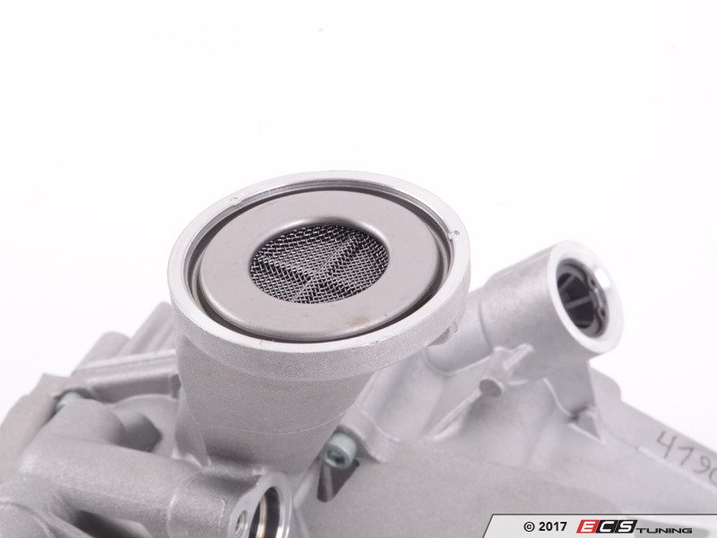 Genuine Volkswagen Audi - 077115105G - Oil Pump (077 115 105 G)