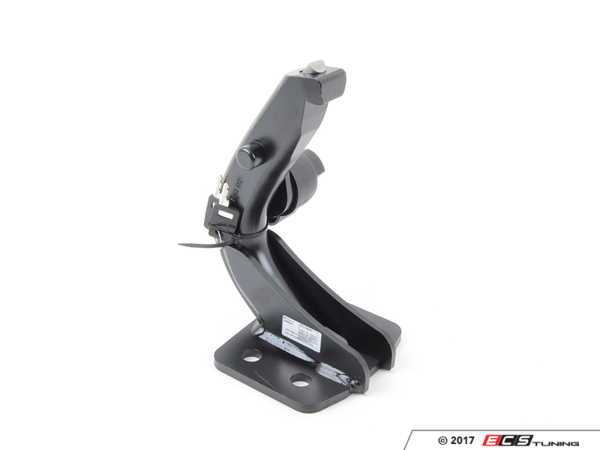 Genuine BMW - 82712349501 - RETROFIT KIT TOW HITCH MODUL (82-71-2-349-501)