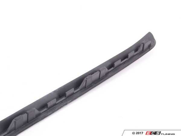 Genuine BMW - 51317387918 - Windshield trim - right (51-31-7-387-918)