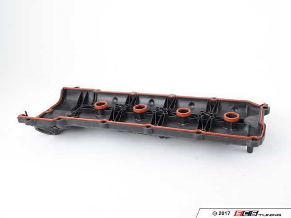 Genuine Mercedes Benz - 1560161905 - M156 AMG Valve Cover (Plastic) - Left