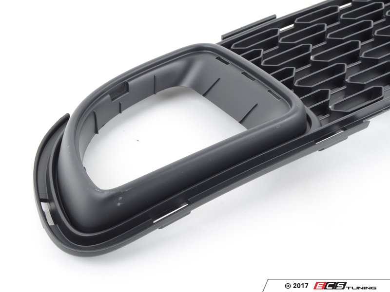 Genuine MINI - 51117289990 - Bumper Lower Grille Black (51-11-7-289-990)