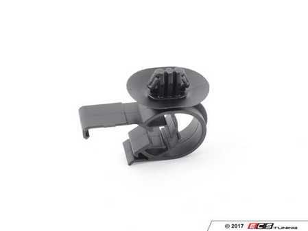 Genuine BMW - 13537561748 - PIPE CLIP (13-53-7-561-748)