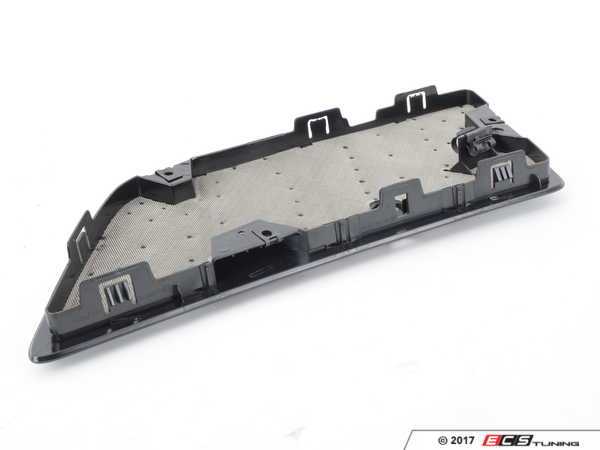 Genuine Mercedes Benz - 1648804405 - Hood Vent Grille - Right ...