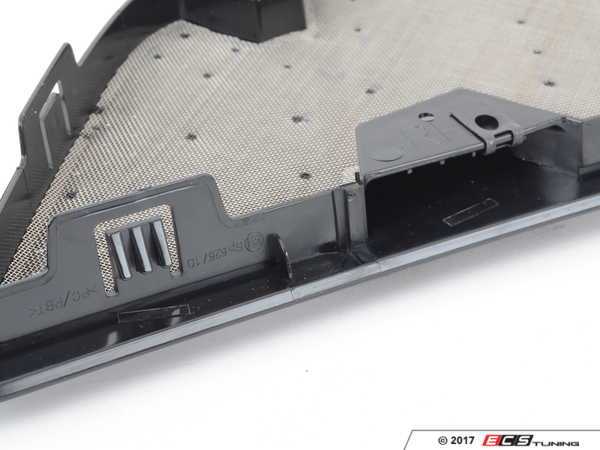 Genuine Mercedes Benz - 1648804405 - Hood Vent Grille - Right ...