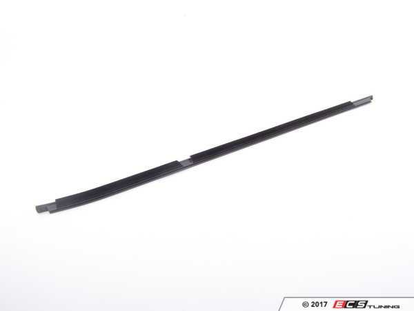 Genuine BMW - 51353330181 - E83 Rear window seal - left (51-35-3-330-181)