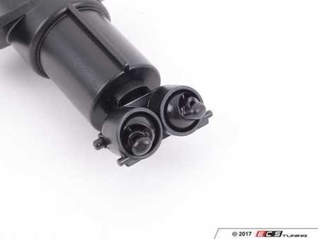 Genuine BMW - 61673416467 - Headlight washer spray nozzle - left (61-67 ...