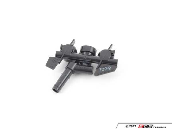 Magneti Marelli - 61674290868 - E46 Headlight Washer Spray Nozzle - Right