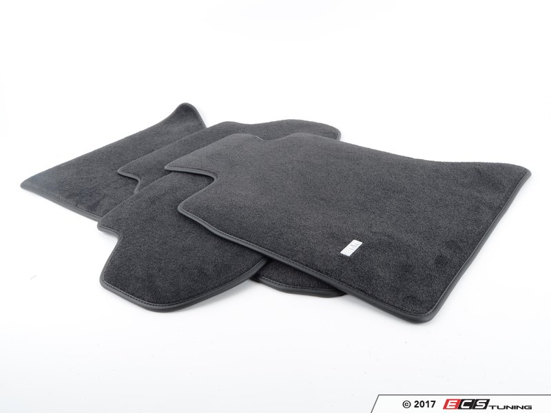 Genuine BMW - 51472346790 - SET OF FLOOR MATS VELOURS (51-47-2-346-790)