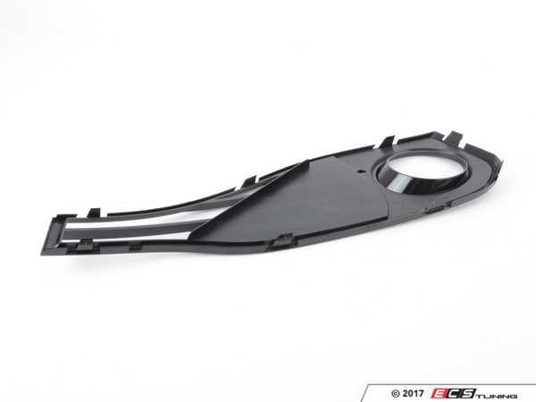 Genuine BMW - 51117294684 - PARTIALLY OPEN GRID, RIGHT (51-11-7-294-684)