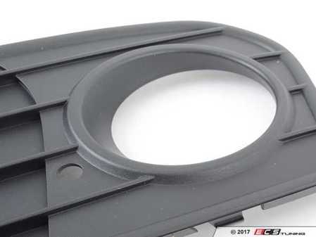 Genuine BMW - 51117294684 - PARTIALLY OPEN GRID, RIGHT (51-11-7-294-684)