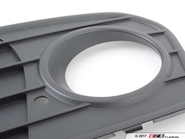 Genuine BMW - 51117294684 - PARTIALLY OPEN GRID, RIGHT (51-11-7-294-684)