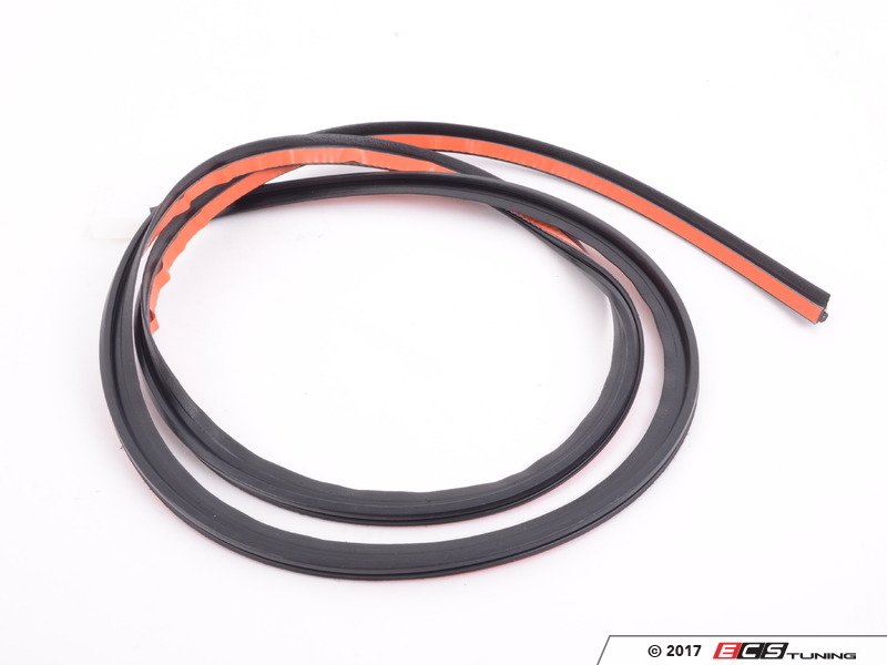 Genuine Volkswagen Audi - 8V5853306 - Windshield Moulding - Upper (8V5 ...