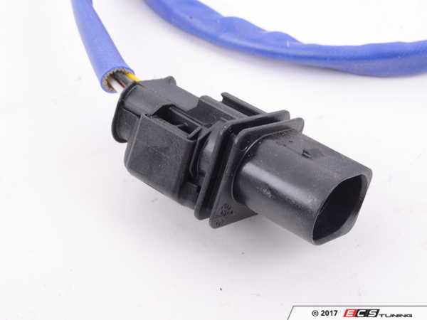 Genuine Porsche - 99760612802 - OEM Pre-Catalyst Oxygen Sensor - Priced ...