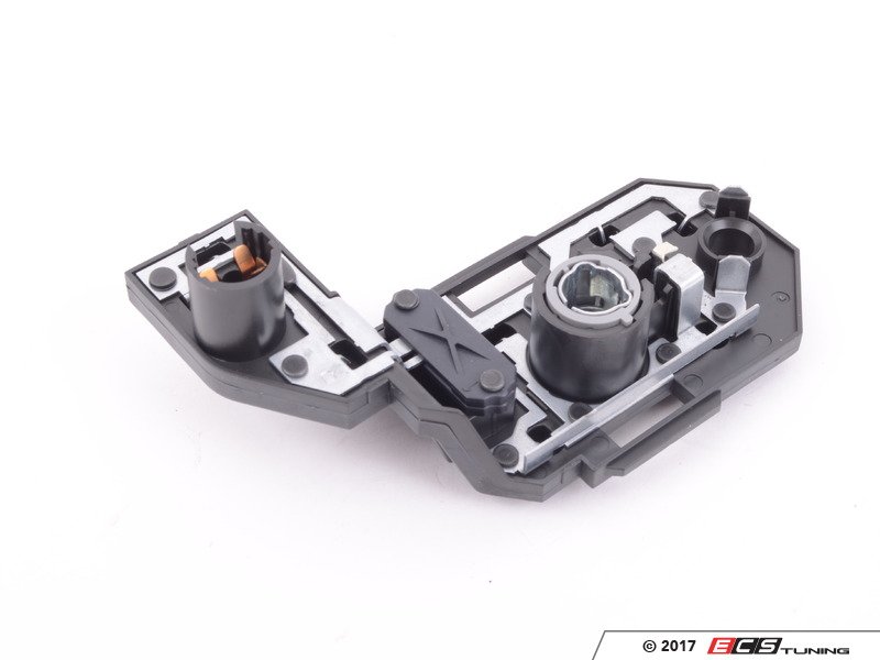 Genuine BMW - 63217263536 - Tail Light Bulb Holder - Right (63-21-7-263 ...