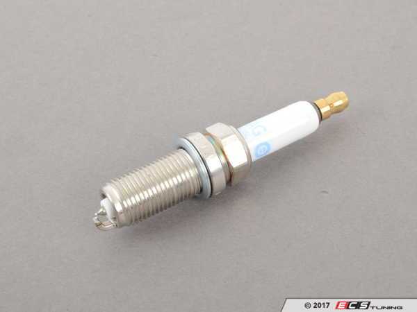 Genuine Volkswagen Audi - 079905626L - SPARK PLUG (079 905 626 L)