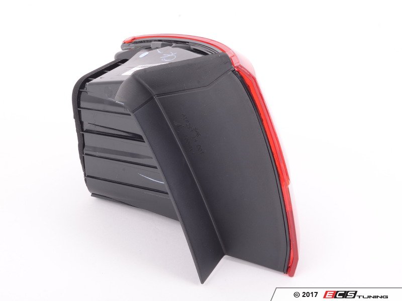 Genuine Volkswagen Audi - 5C6945096M - Outer Tail Light Assembly ...