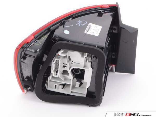 Genuine Volkswagen Audi - 5C6945096M - Outer Tail Light Assembly ...