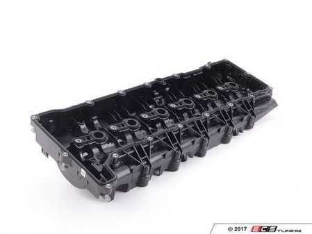 Genuine BMW - 11127823181 - Cylinder Head Cover (11-12-7-823-181)