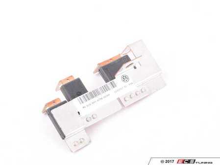 Genuine Volkswagen Audi - 5C0937629B - Multi-Fuse (5C0 937 629 B)