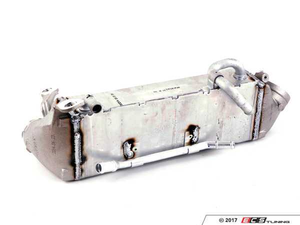 Genuine Volkswagen Audi - 3AA145805B - Intercooler (3AA 145 805 B)