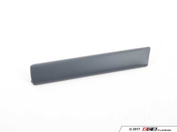 Genuine BMW - 51137036698 - MLD FENDER RHT (51-13-7-036-698)