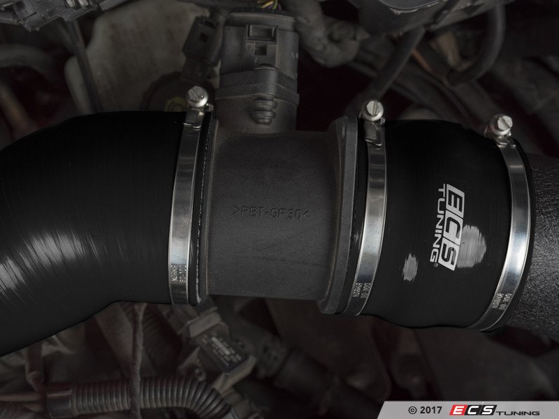 ECS - 018632ecs0101KT - Luft-Technik Intake System - With Black Couplers