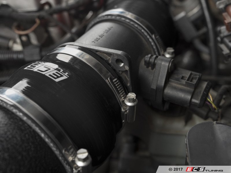 ECS - 018632ecs0101KT - Luft-Technik Intake System - With Black Couplers